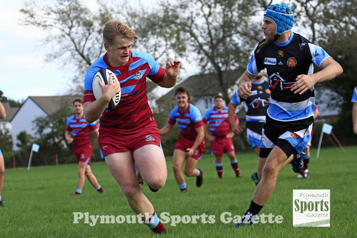 AE6O3269 Matt Smale OPMs v Exeter Athletic